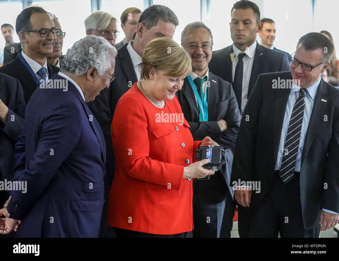 Lisbon, Portugal. 30 May 2018, German Chancellor Angela Merkel and ...
