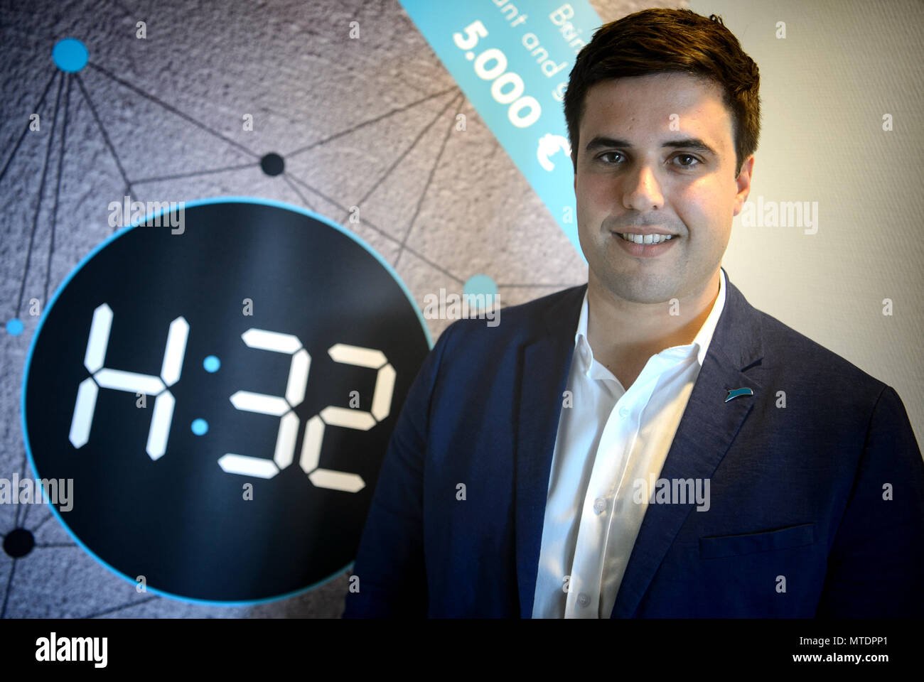 Businesses technological the hi-res stock photography and images - Alamy