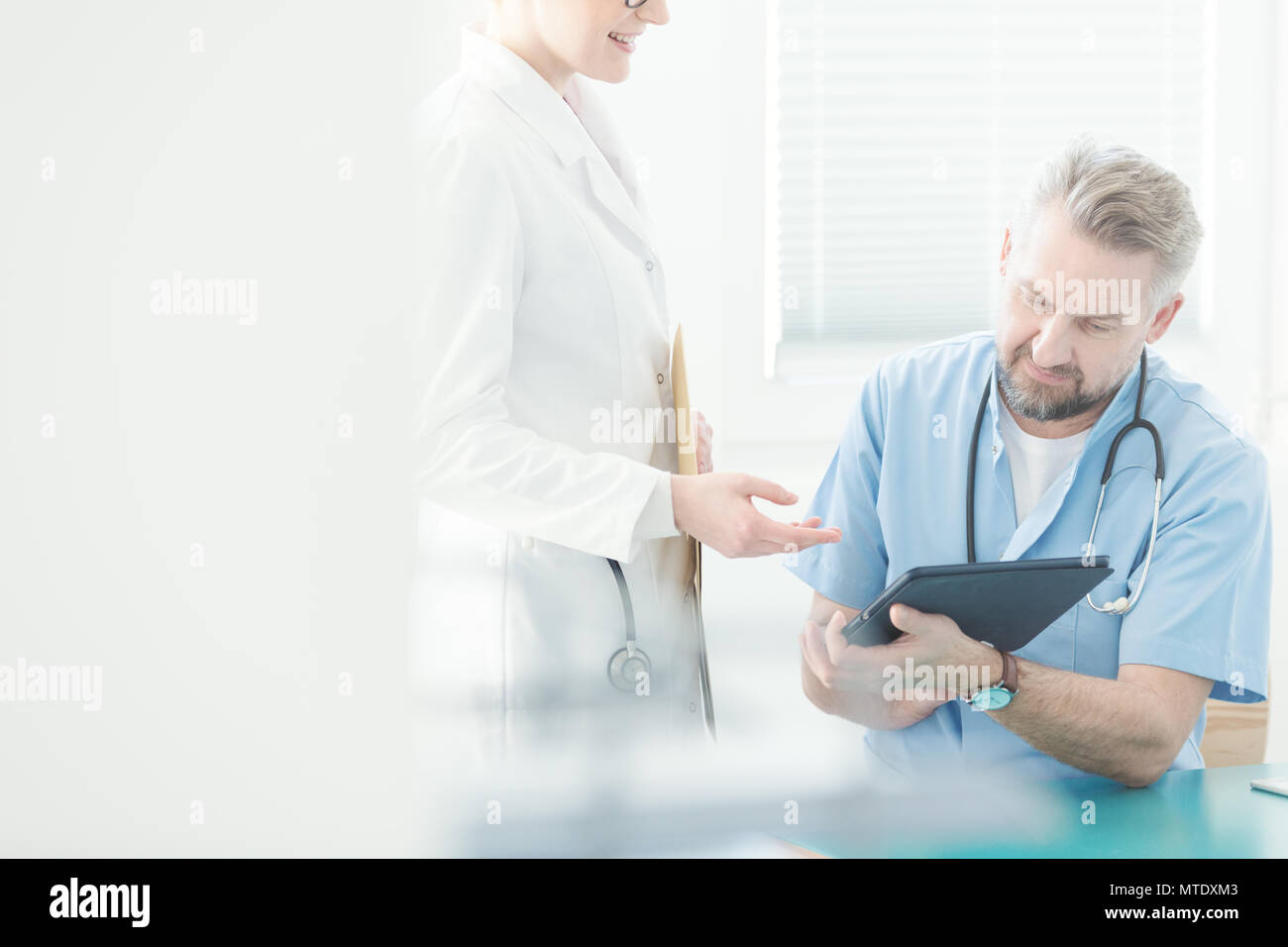 Medical case hi-res stock photography and images - Alamy