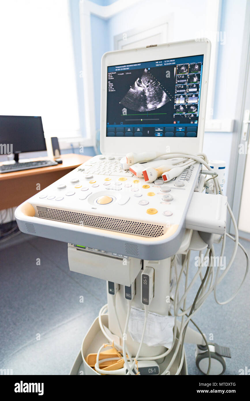 Modern ultrasonic device with sensors Stock Photo - Alamy