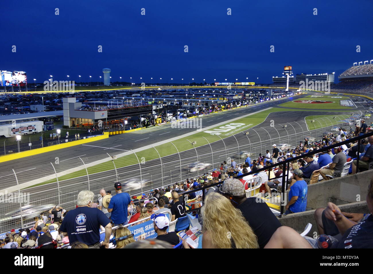 Charlotte motor speedway hi-res stock photography and images - Alamy