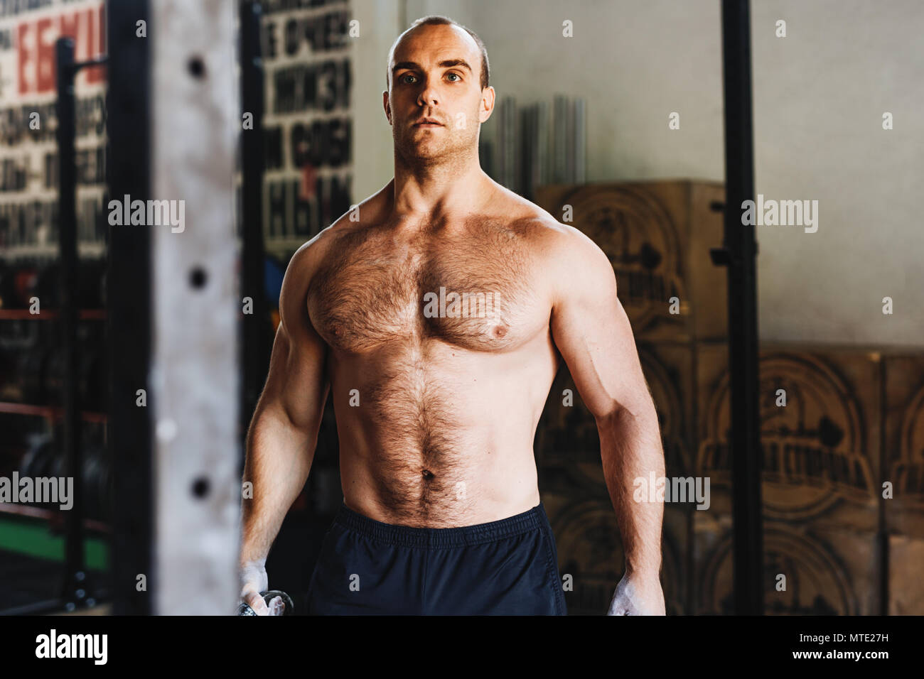 Young bodybuilder hi-res stock photography and images - Alamy