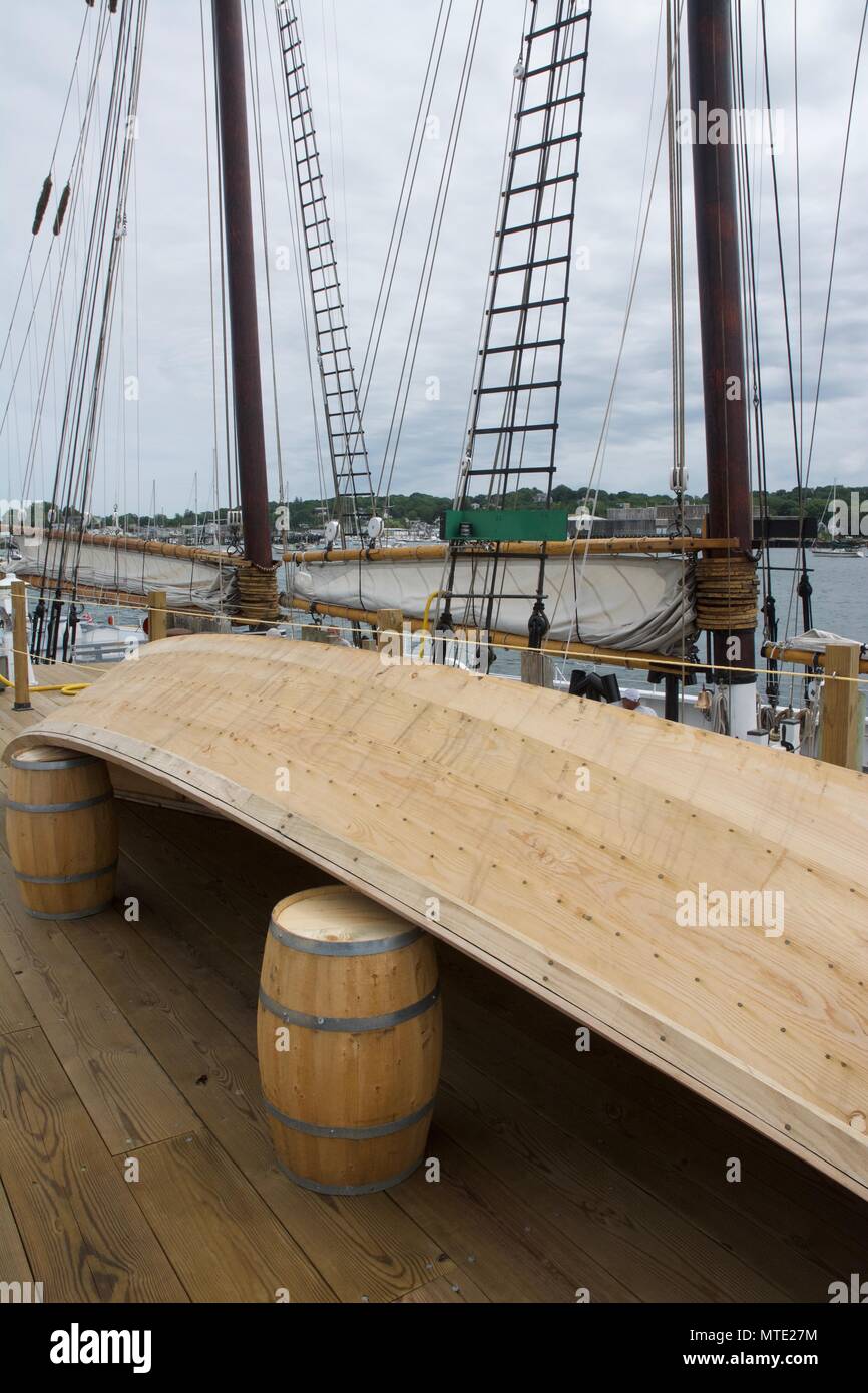 Boats masts ships on hi-res stock photography and images - Alamy