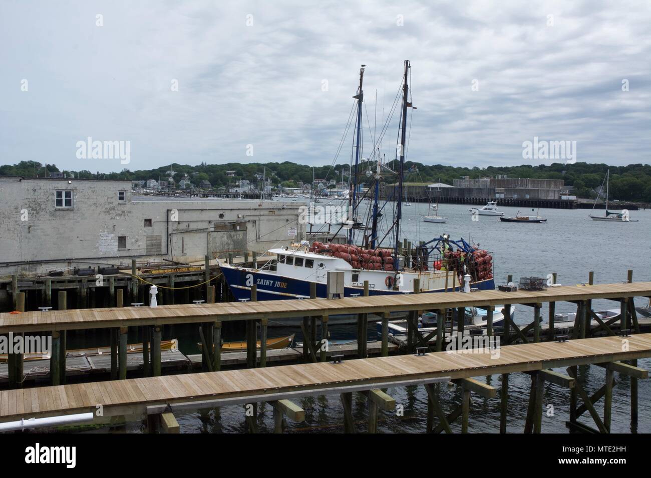 Working docks hi-res stock photography and images - Alamy