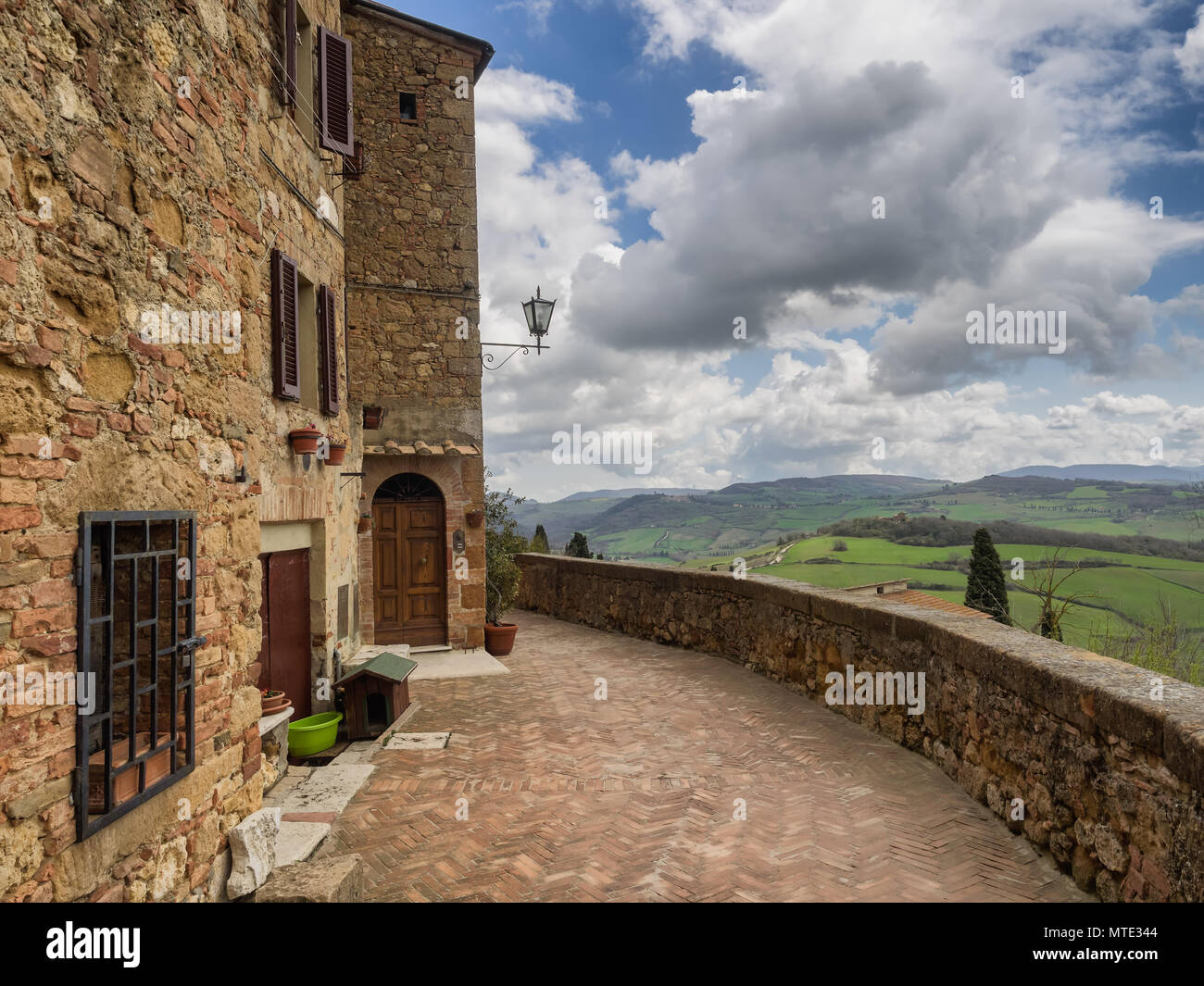 Scenic city walls in medieval town of Pienza, Tuscany Italy Stock Photo ...