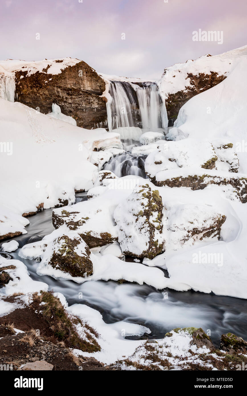 Sheeps waterfall hi-res stock photography and images - Alamy