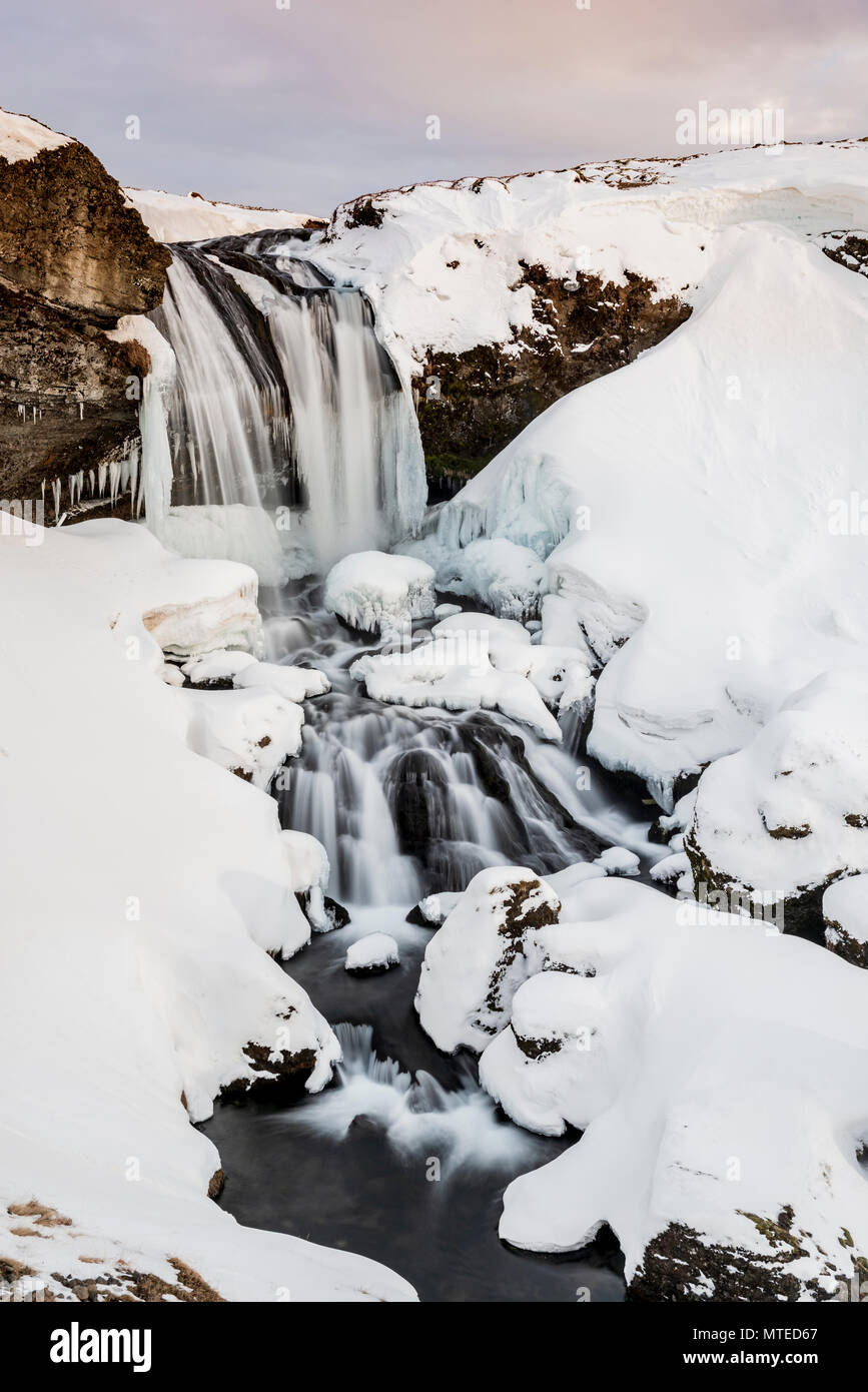 Sheeps waterfall hi-res stock photography and images - Alamy