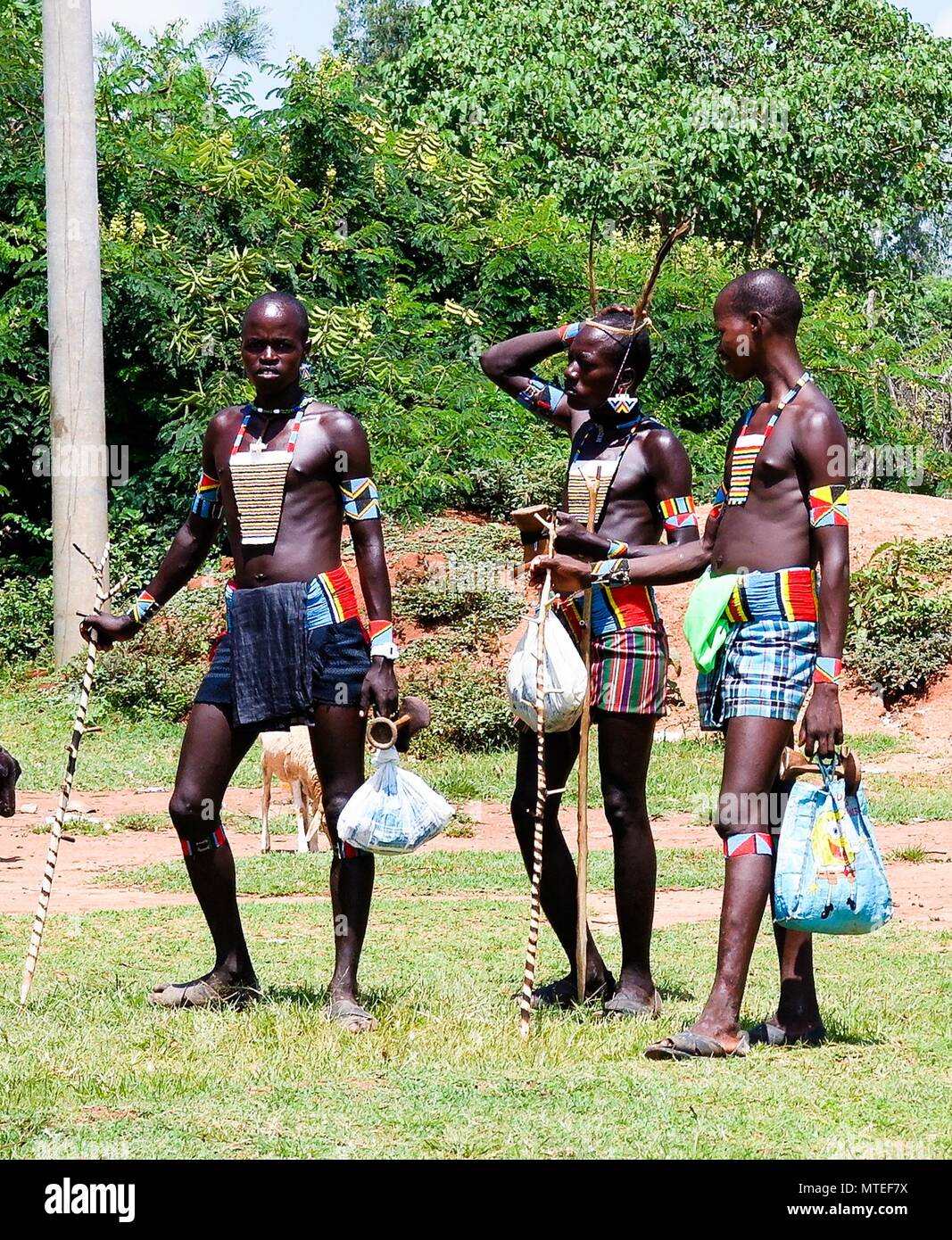 Portrait of hamer tribe men - 04-10-2012 Omo valley, Ethiopia Stock ...