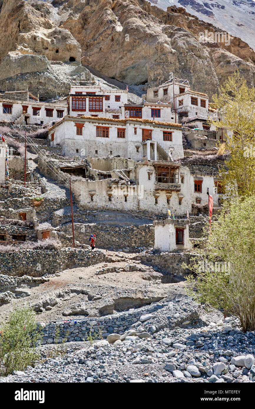High altitude village hi-res stock photography and images - Alamy