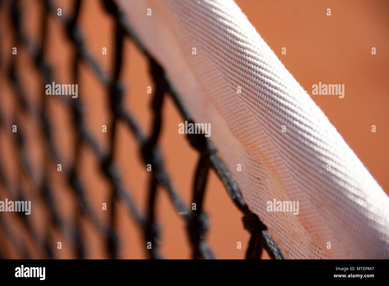 Tennis in the sun hi-res stock photography and images - Alamy