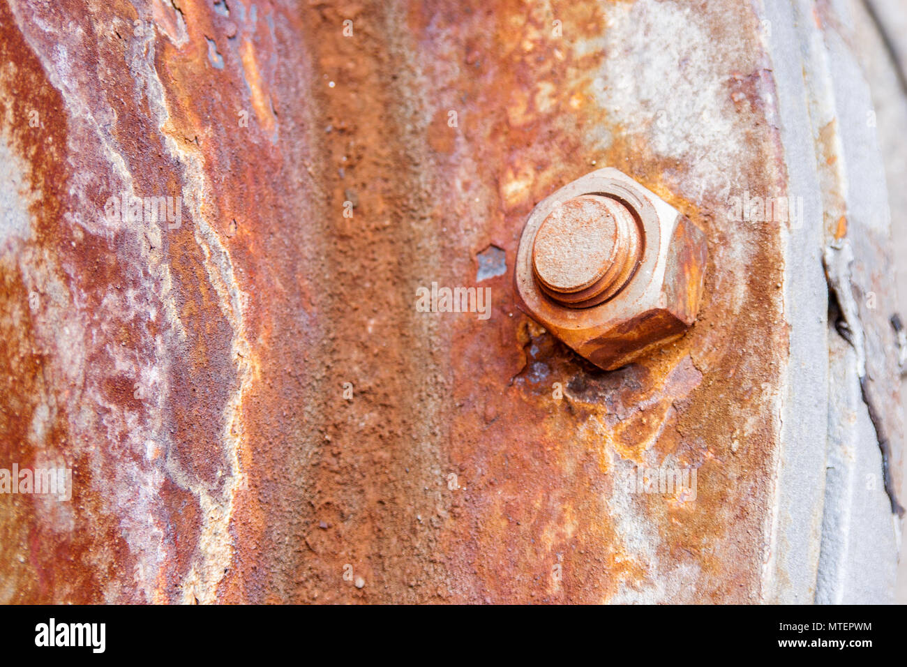 Heavily rusted iron hi-res stock photography and images - Alamy