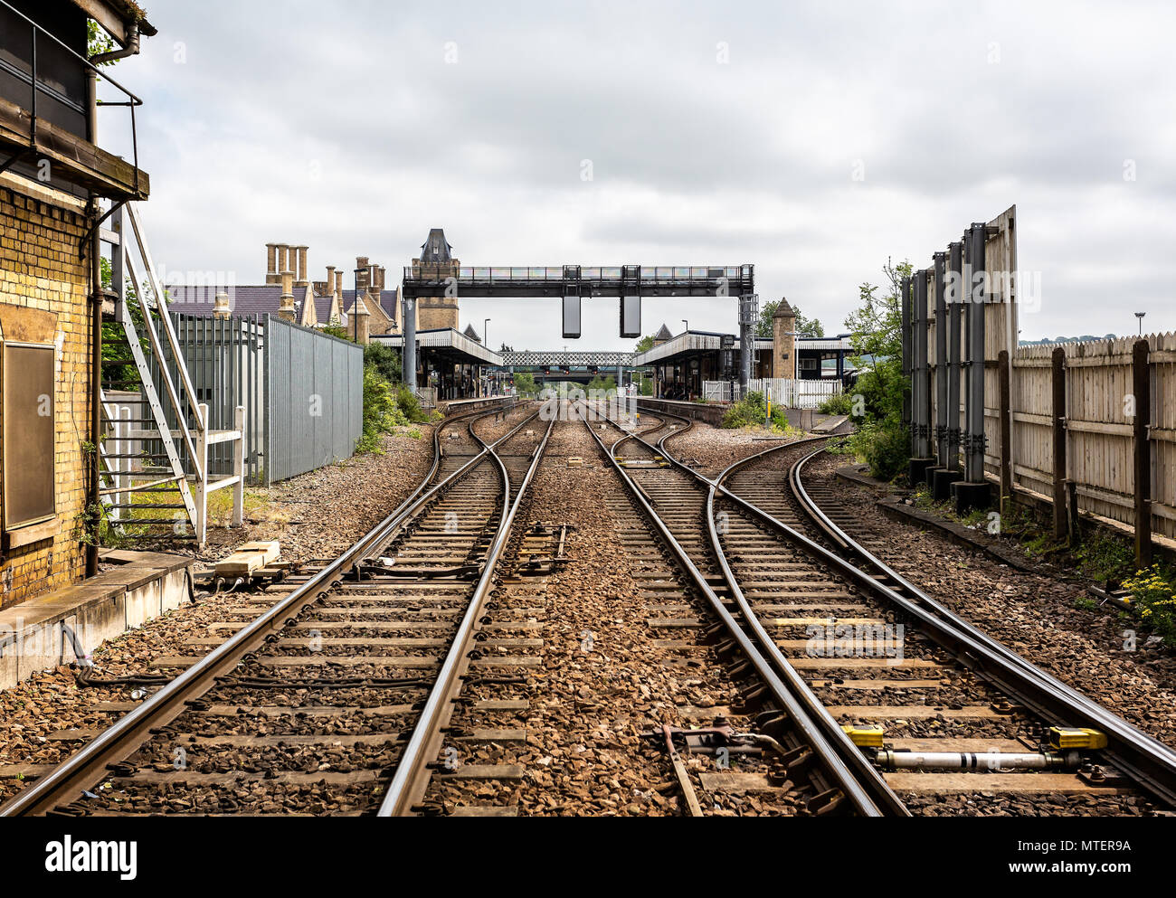Lincoln railway station hi-res stock photography and images - Alamy