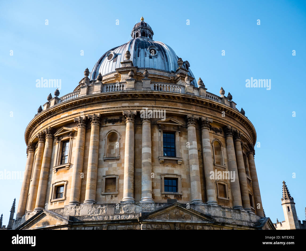 Oxford Landmark, Radcliffe Camera, Oxford University, Radcliffe Square ...