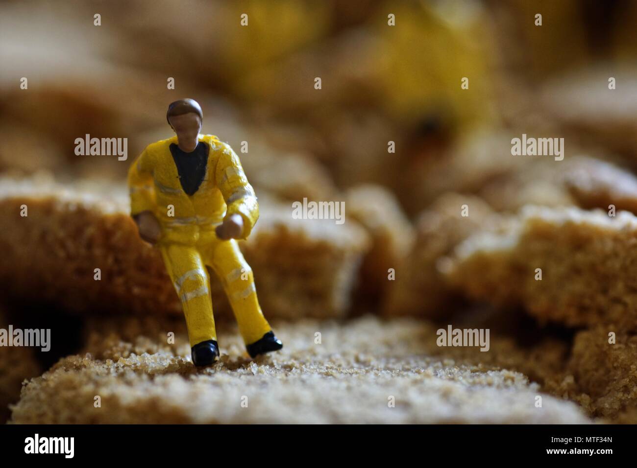 Construction figures hi-res stock photography and images - Alamy