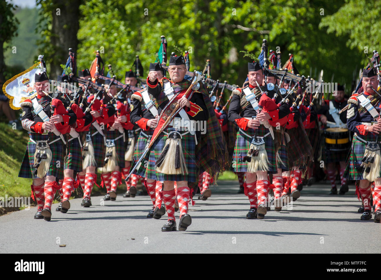 The Atholl Highlanders on parade at Blair Castle in Perthshire ...