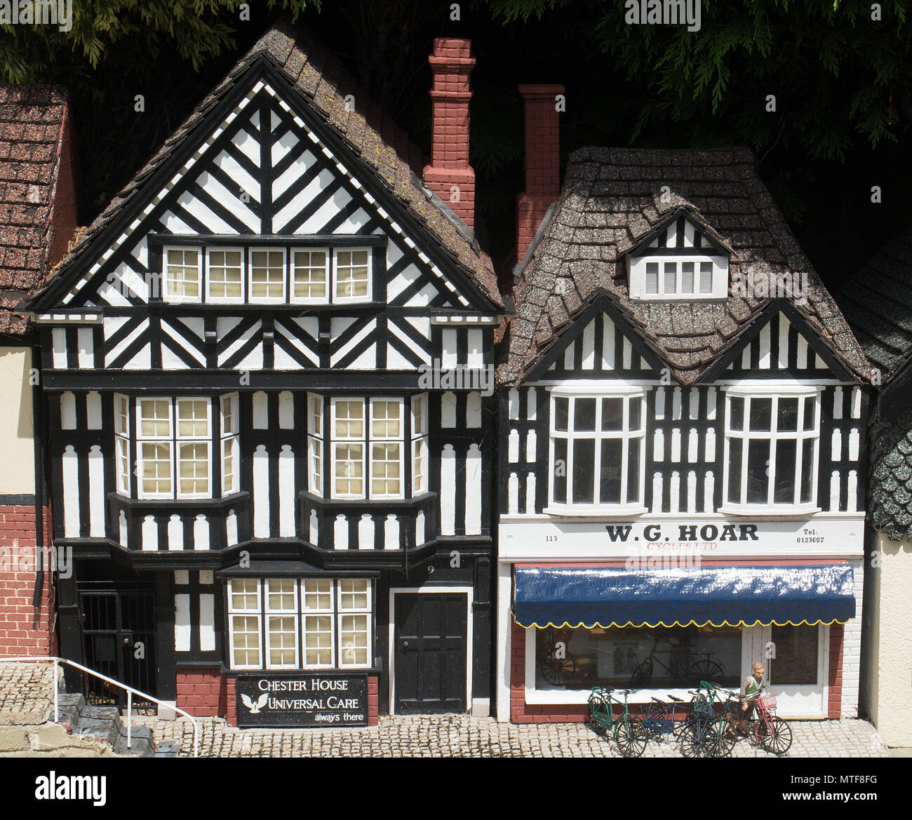 Miniature tudor village hi-res stock photography and images - Alamy