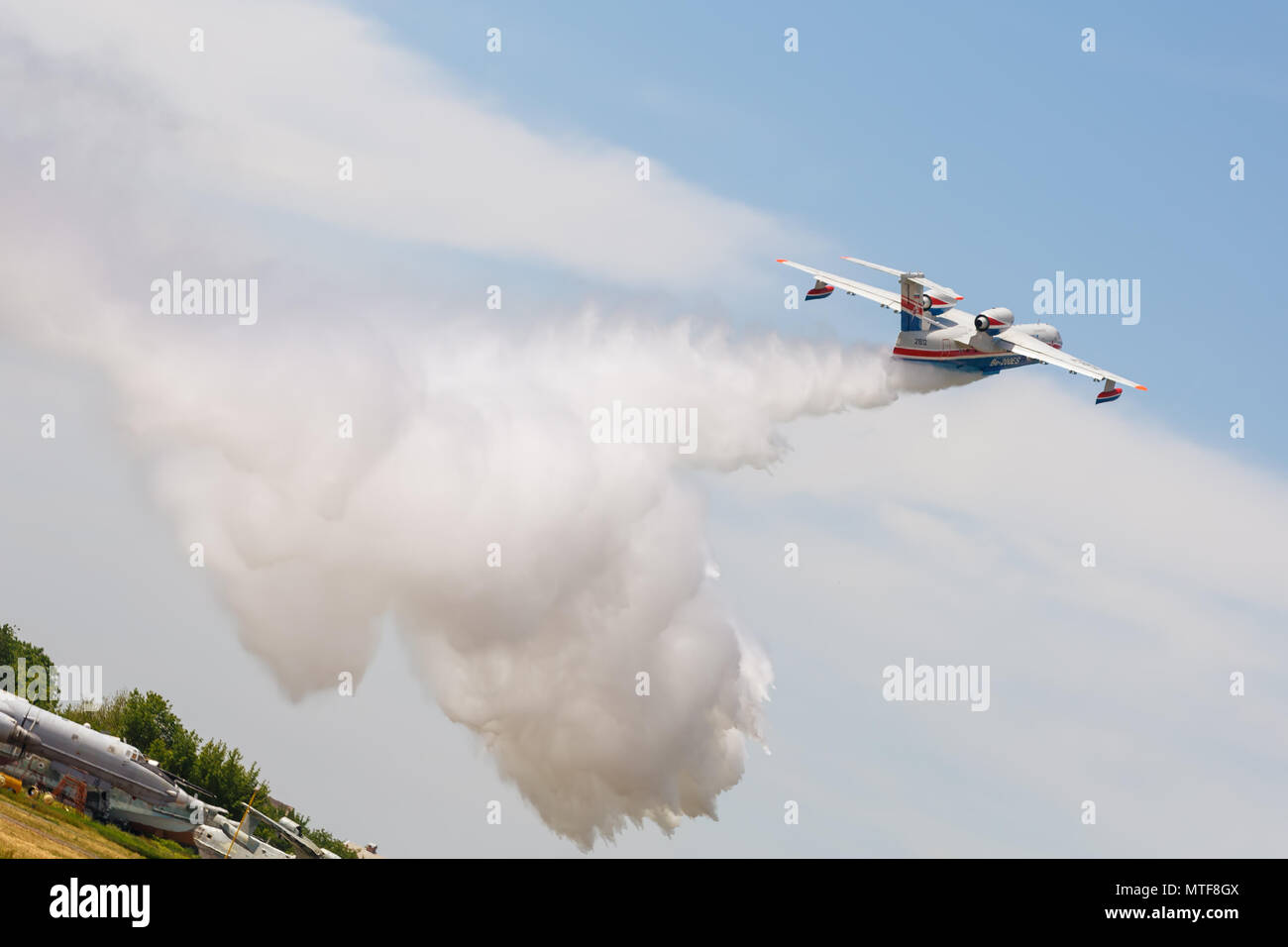 Russian seaplane hi-res stock photography and images - Alamy