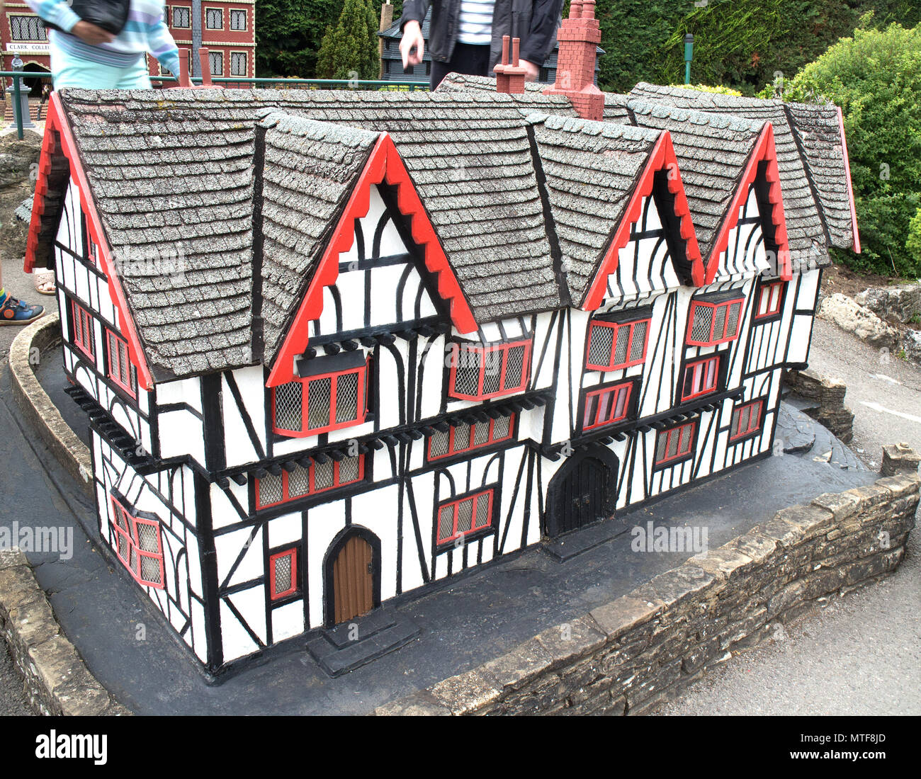 Miniature tudor village hi-res stock photography and images - Alamy