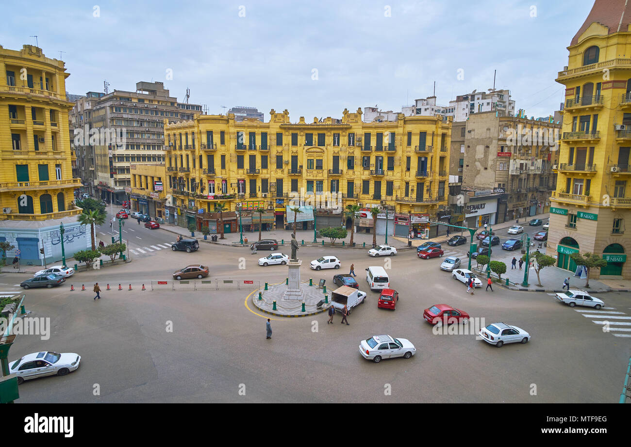 CAIRO, EGYPT - DECEMBER 24, 2017: The fast traffic in Talaat Harb ...