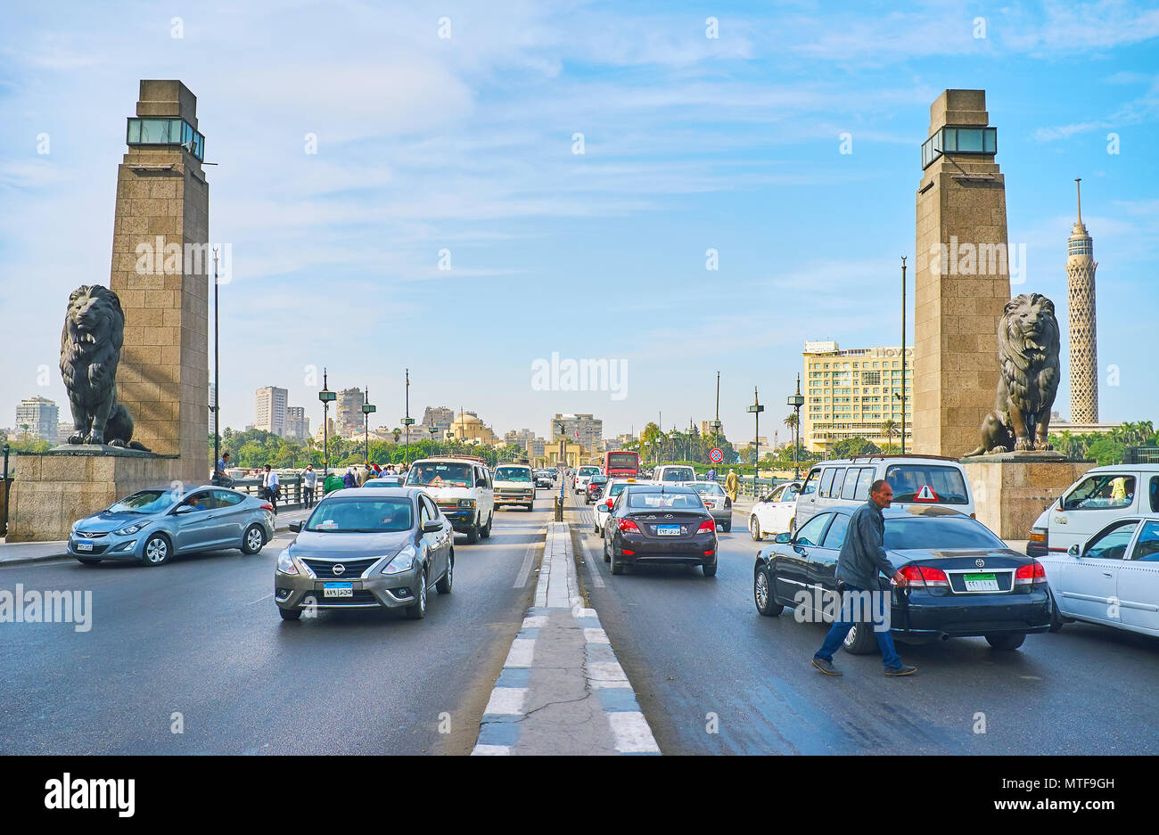 Kasr el nil street cairo hi-res stock photography and images - Alamy