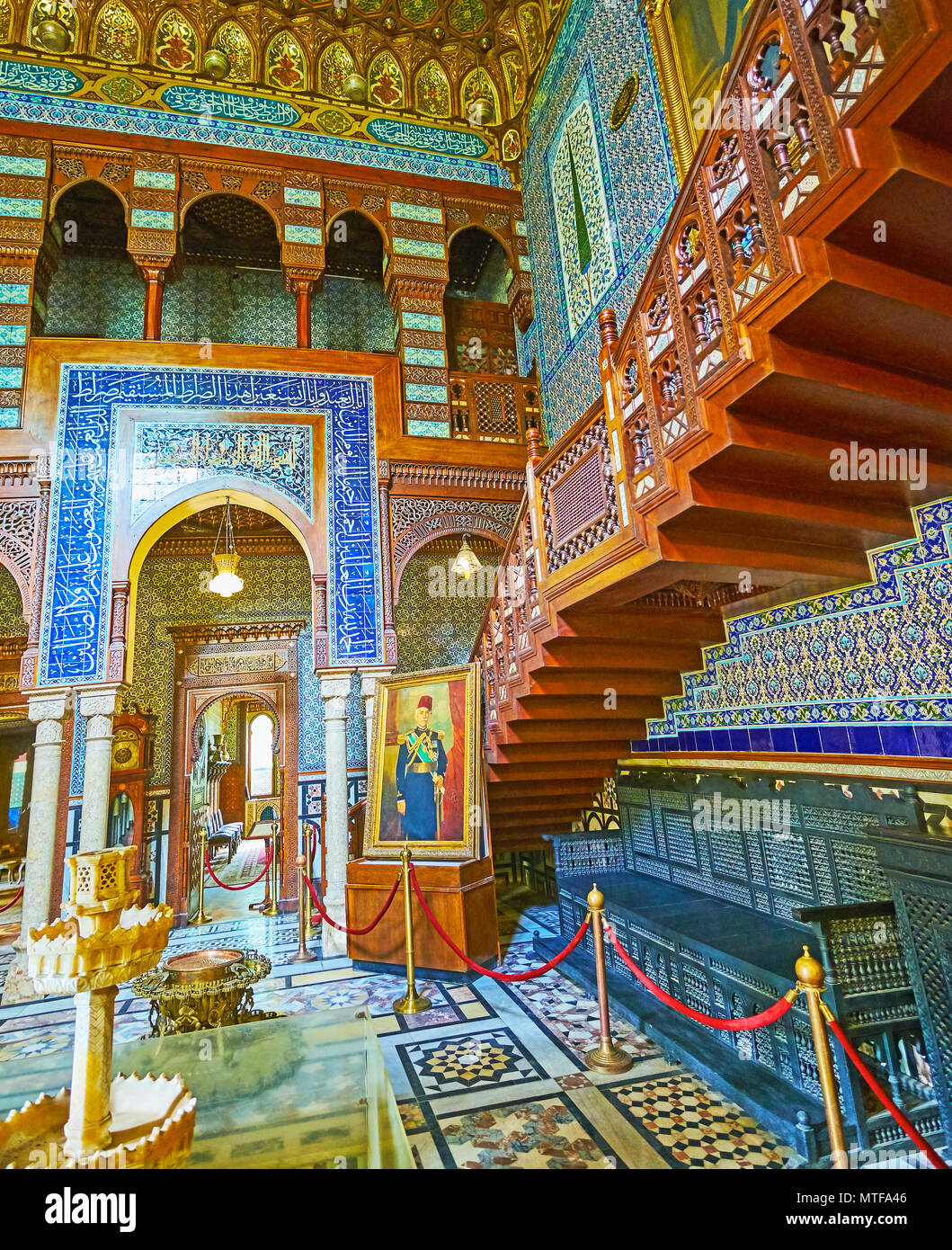 CAIRO, EGYPT - DECEMBER 24, 2017: The splendid interior of the foye in ...