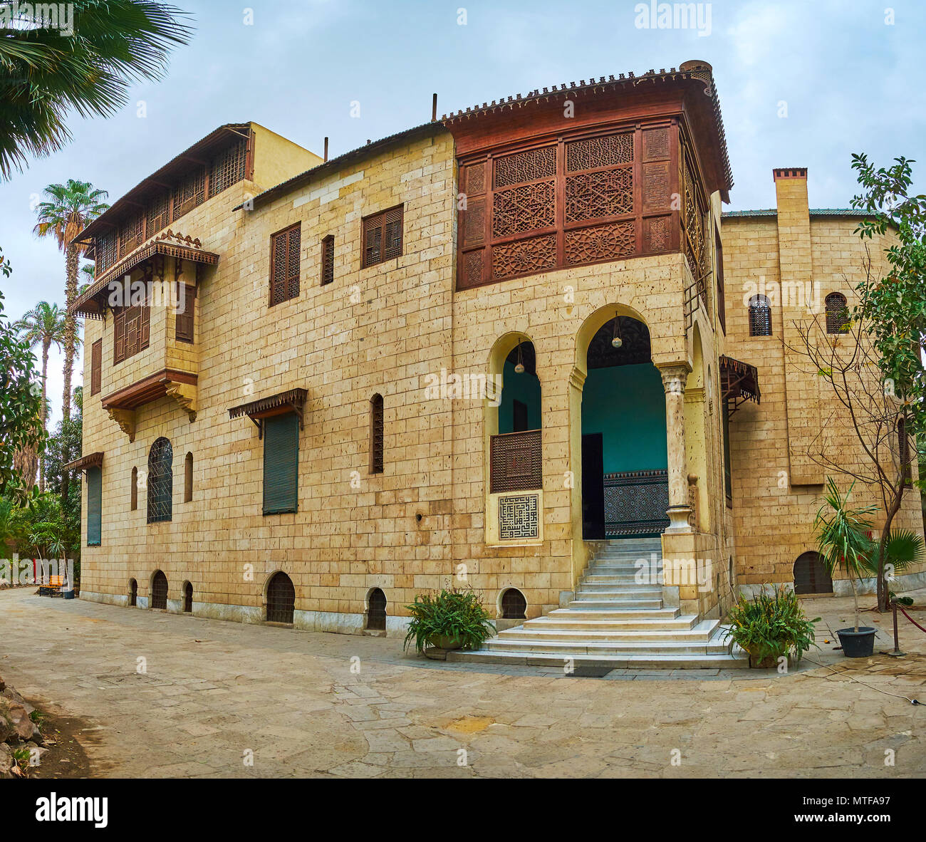 The facade of Residence building of Manial Palace, the famous city ...