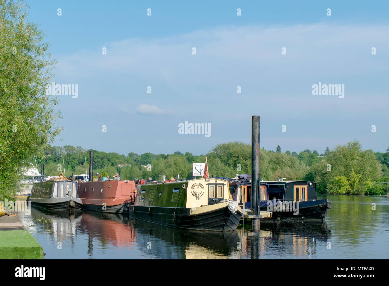 Gunthorpe lock hi-res stock photography and images - Alamy