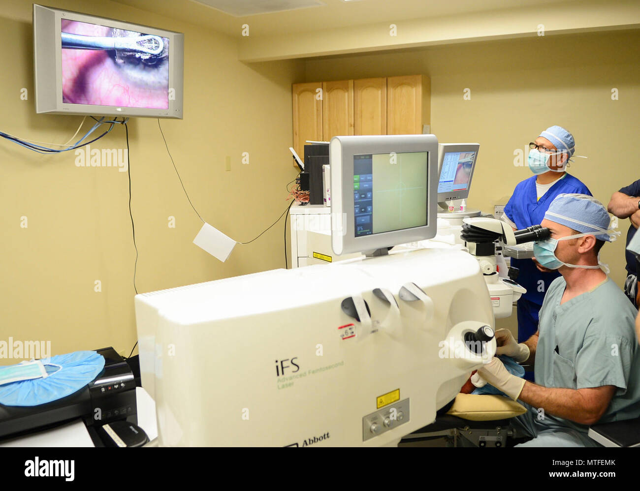 SAN DIEGO (April 24, 2017) Cmdr. John Cason, program director at Navy ...