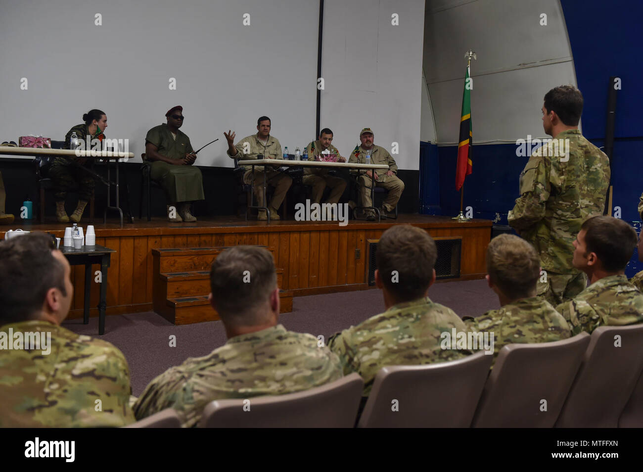 Combat aviation advisor hi-res stock photography and images - Alamy