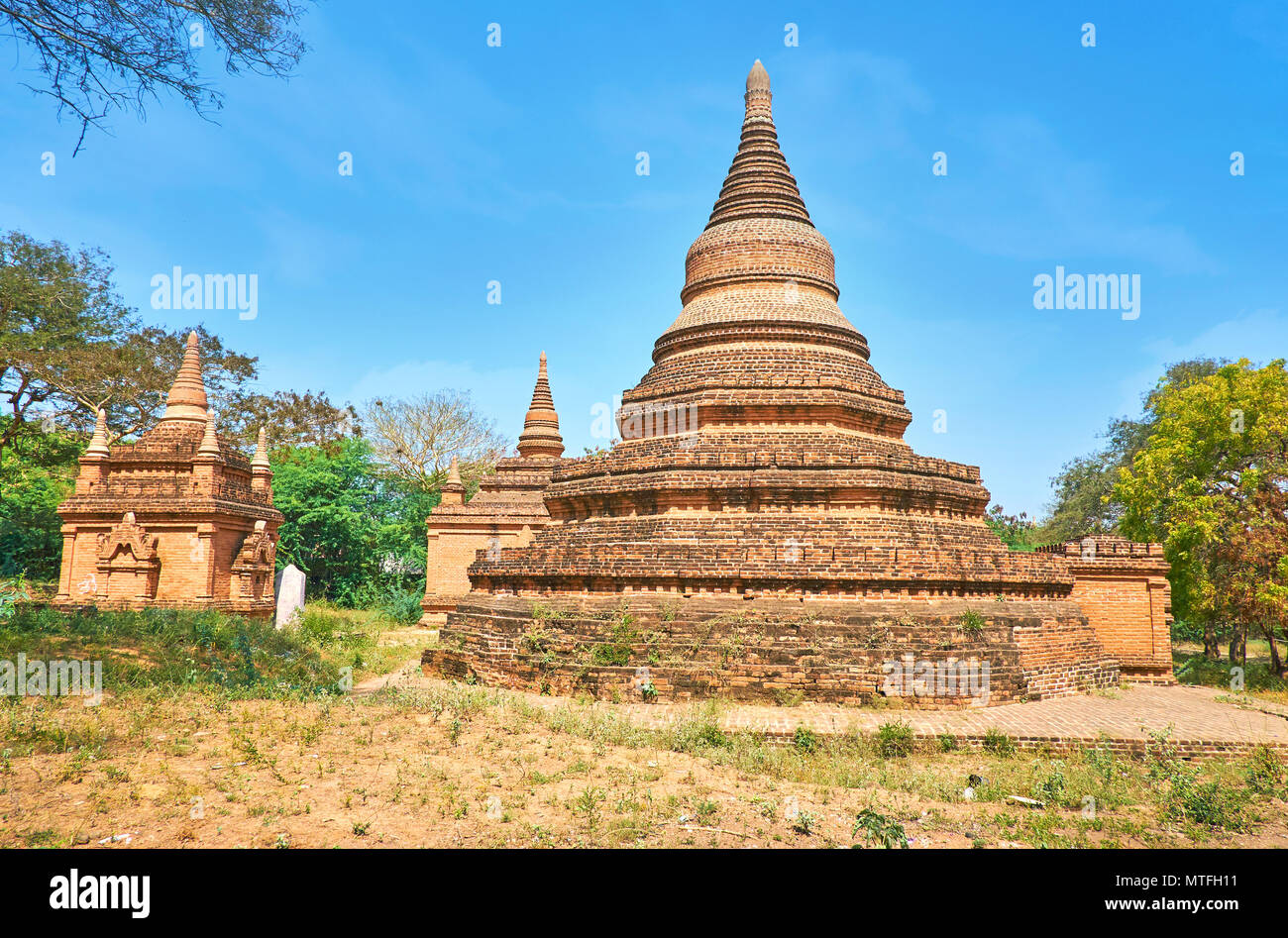 Walking in Bagan archaeological park it's possible to enjoy the ancient ...