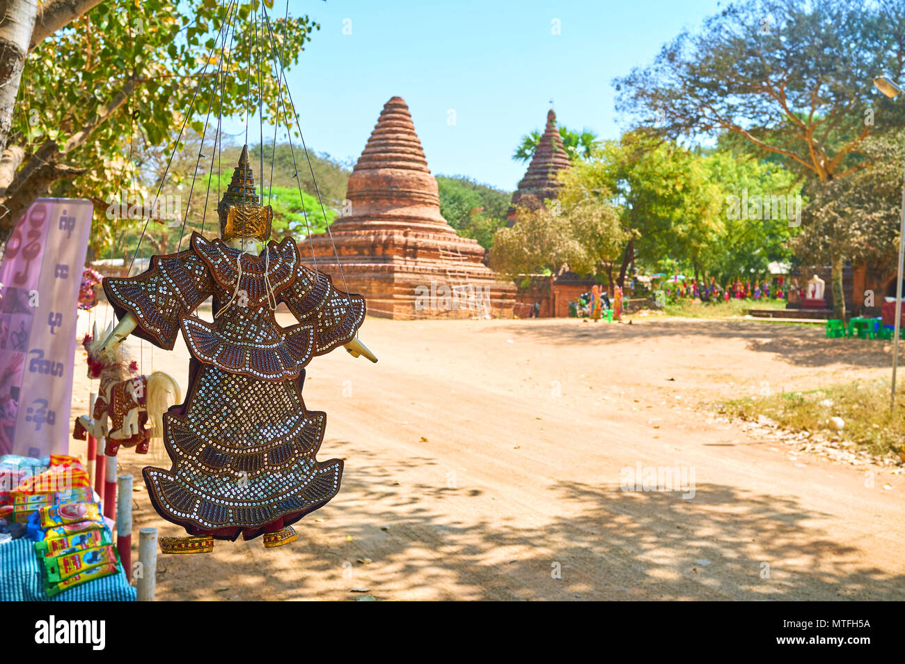Myanmar bagan souvenirs hi-res stock photography and images - Alamy