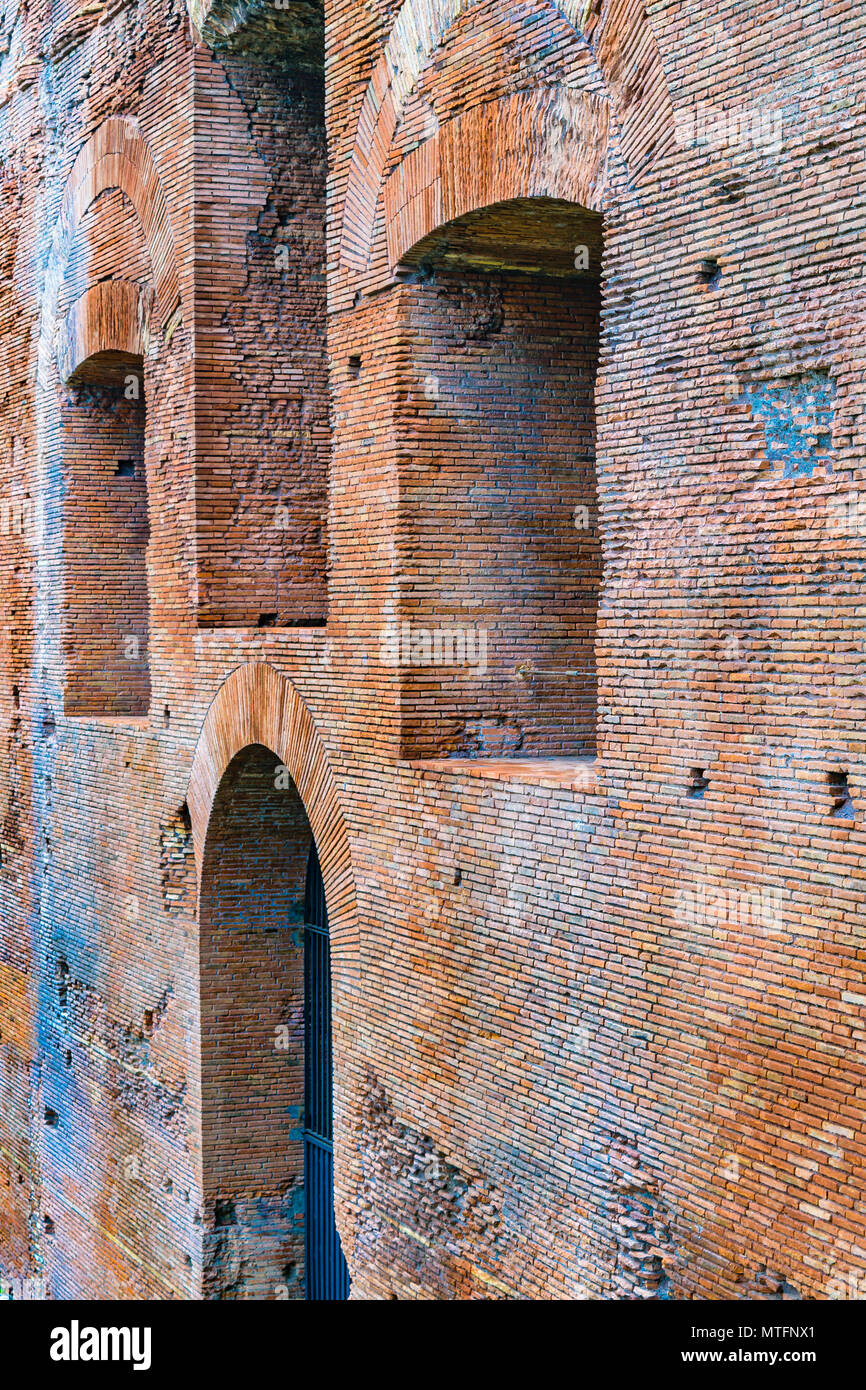 Trajan's Market currently has a brick exterior. Was it originally ...