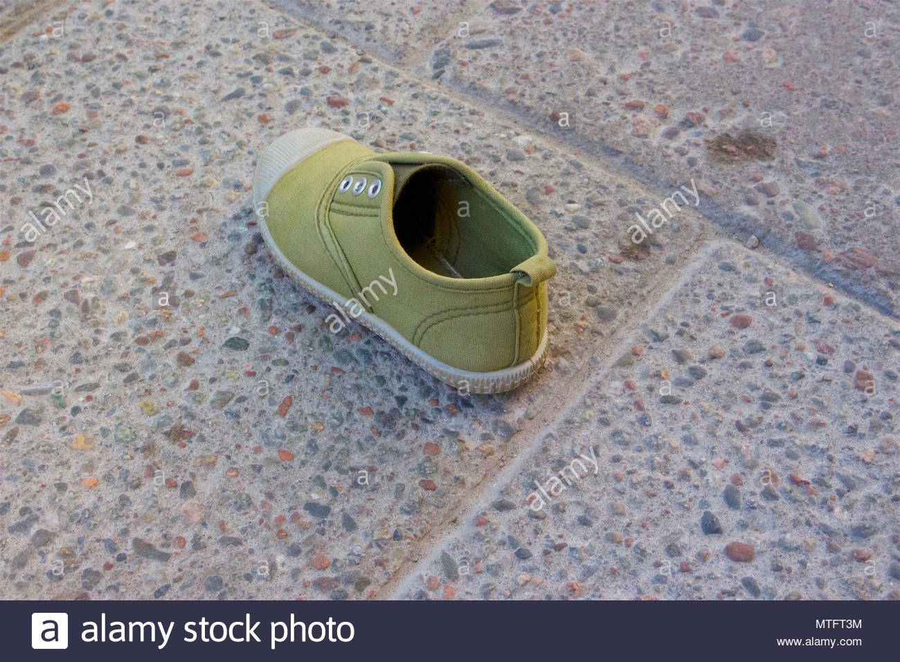 Lost Shoe Stock Photos & Lost Shoe Stock Images - Alamy