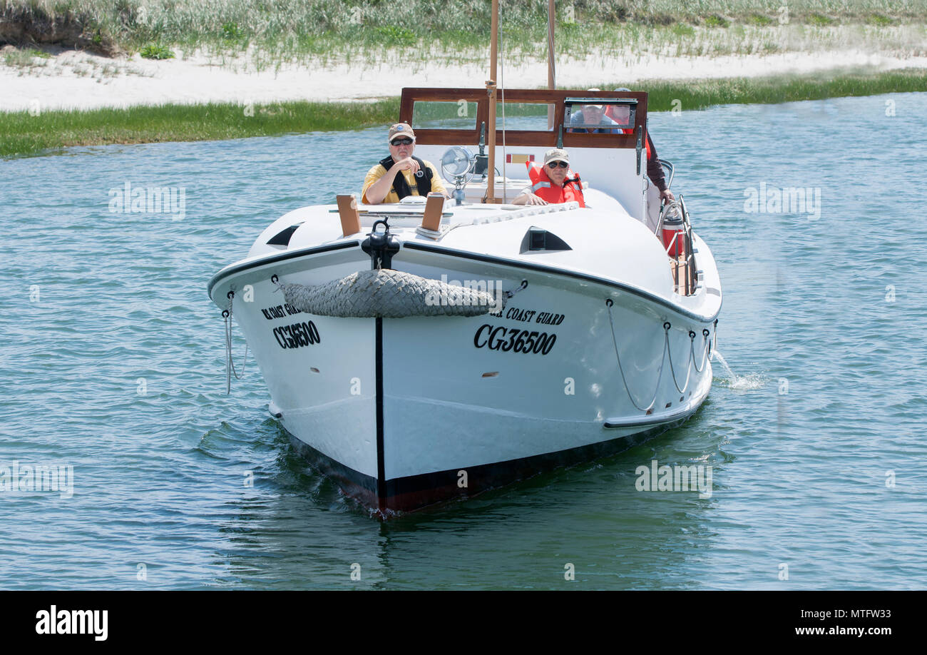 Usa military coast guard hi-res stock photography and images - Alamy