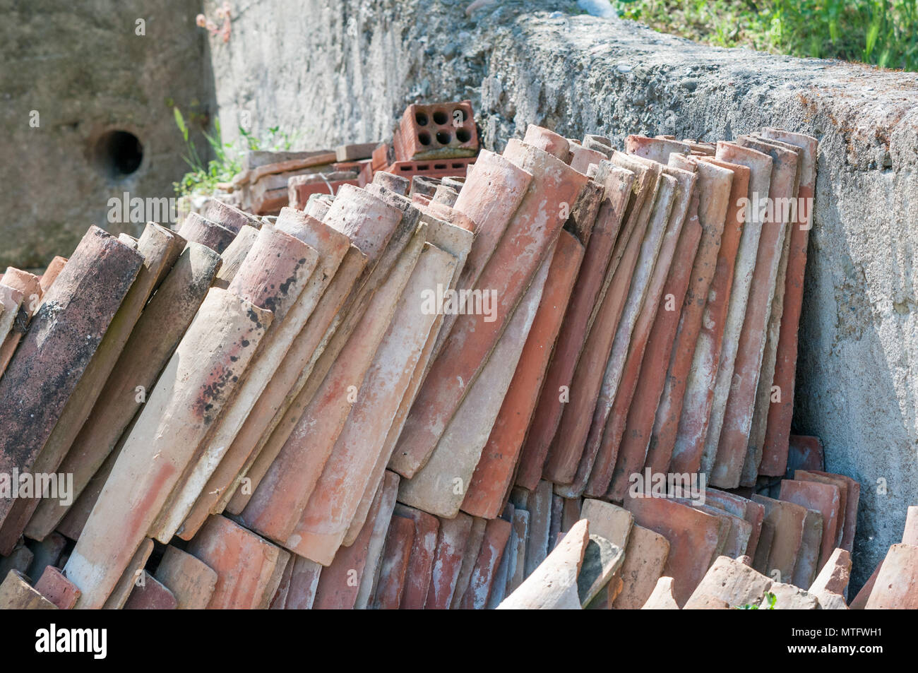 Stacked tiles hi-res stock photography and images - Alamy