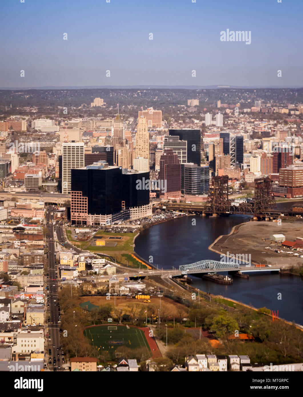 Aerial view of newark liberty international airport hi-res stock ...