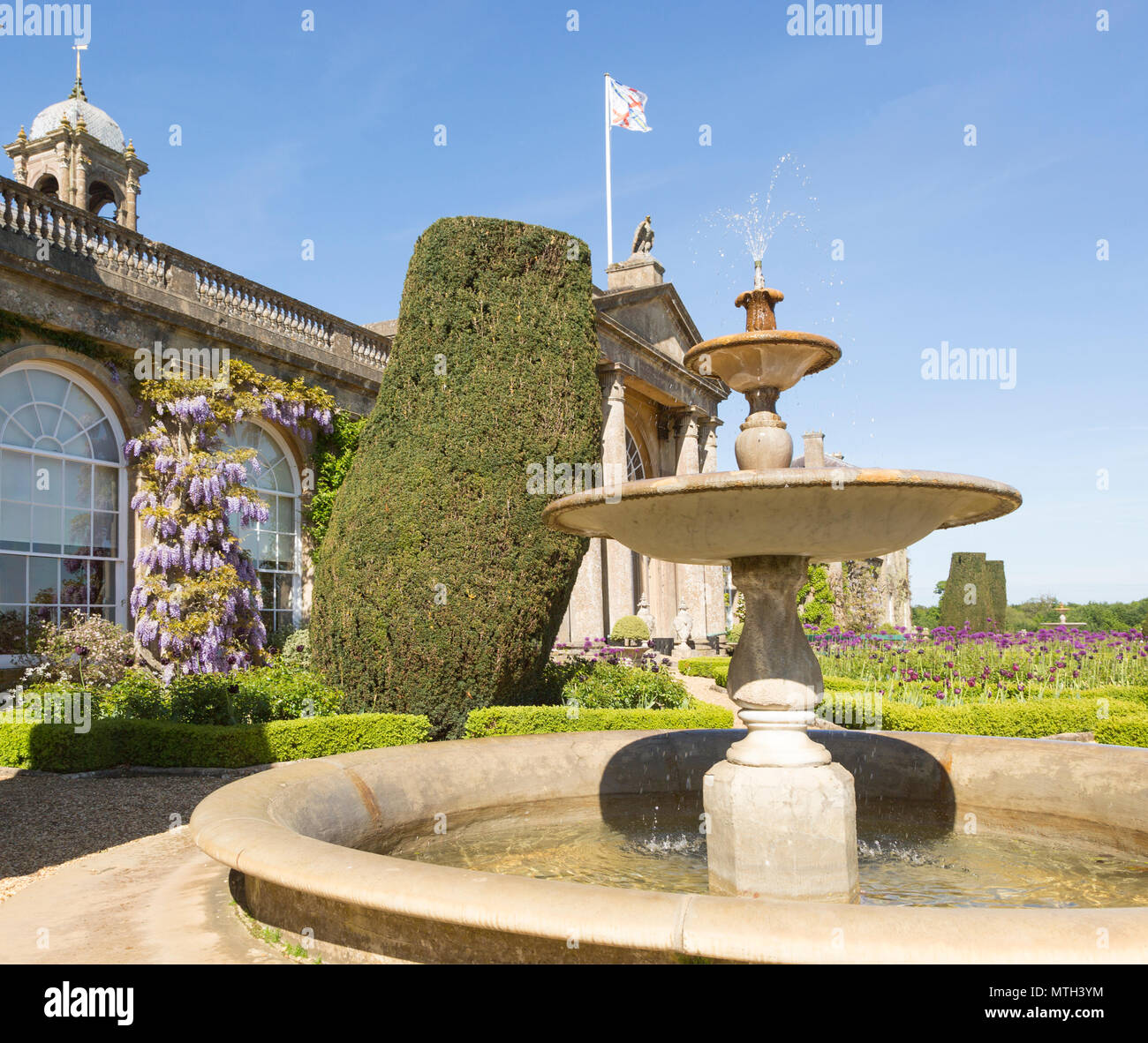 Bowood House and gardens, Calne, Wiltshire, England, UK Stock Photo - Alamy