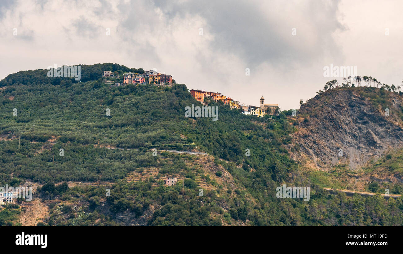 Steep hill country hi-res stock photography and images - Alamy
