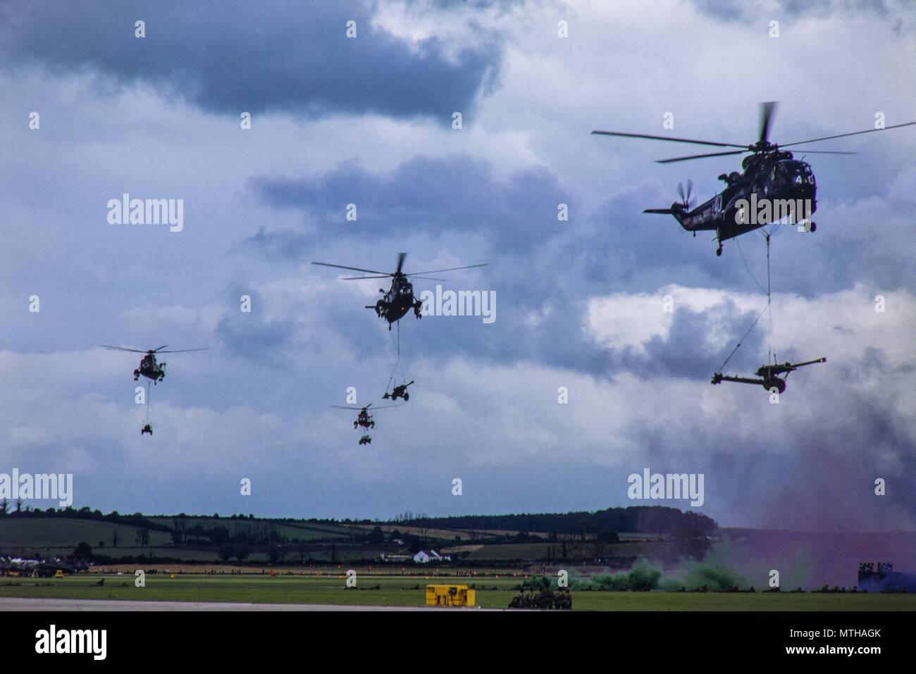 Raf regiment soldier hi-res stock photography and images - Alamy