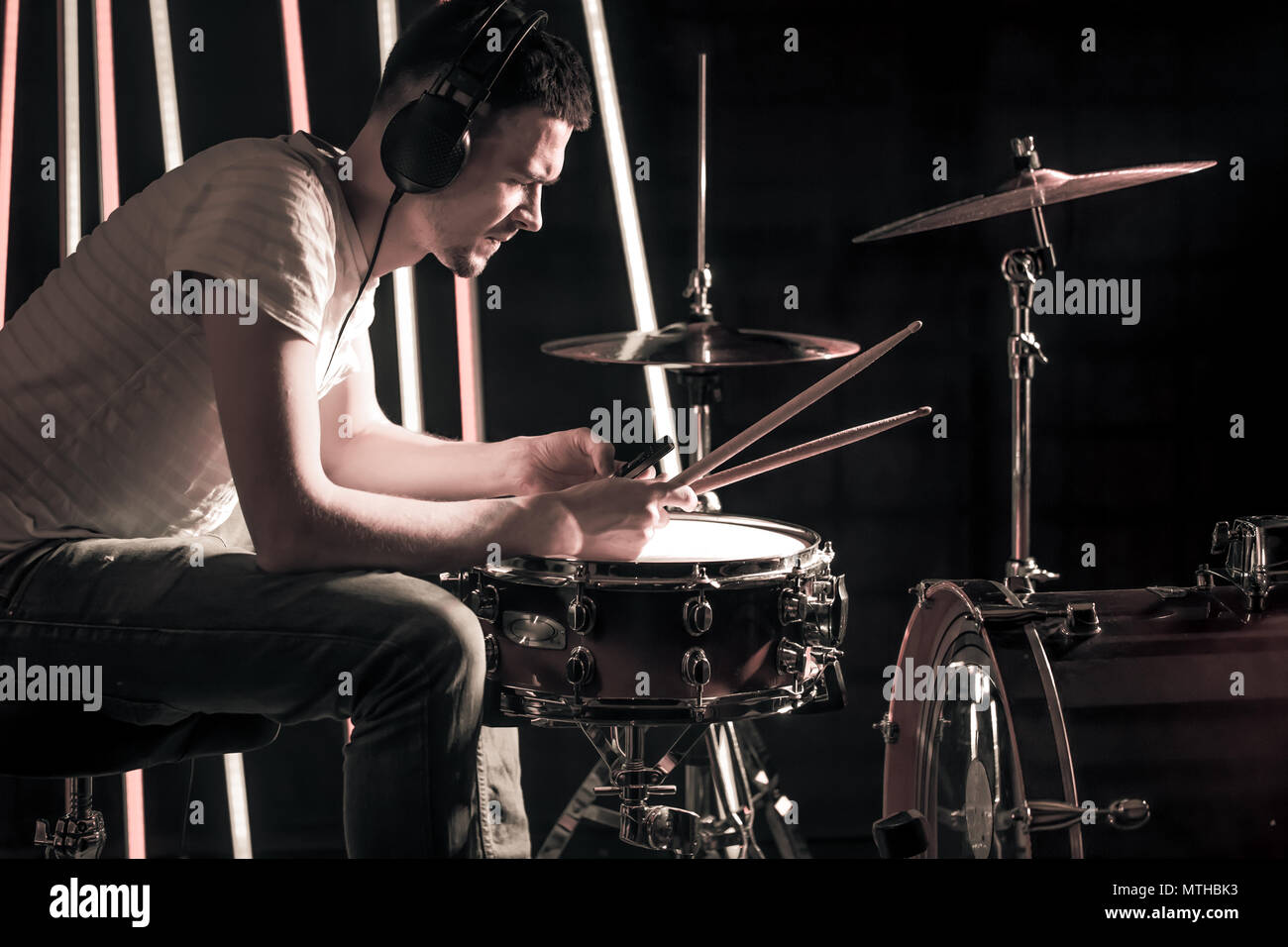 Drums set stage performance screaming hi-res stock photography and ...
