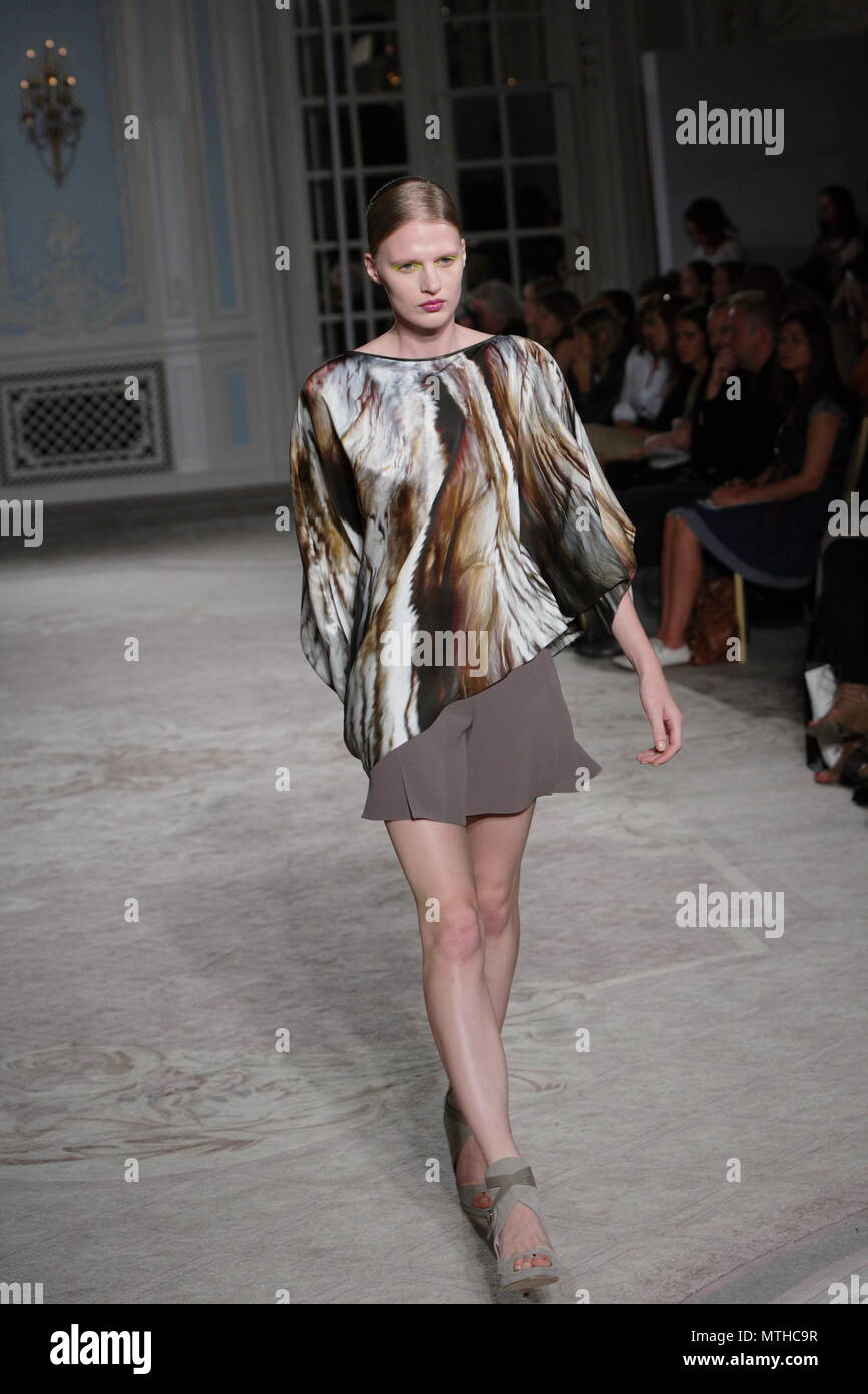 UK Fashion - Model on the runway during the Maria Grachvogel Spring ...