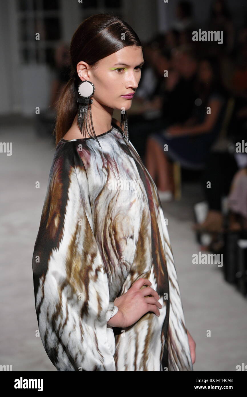 UK Fashion - Model on the runway during the Maria Grachvogel Spring ...