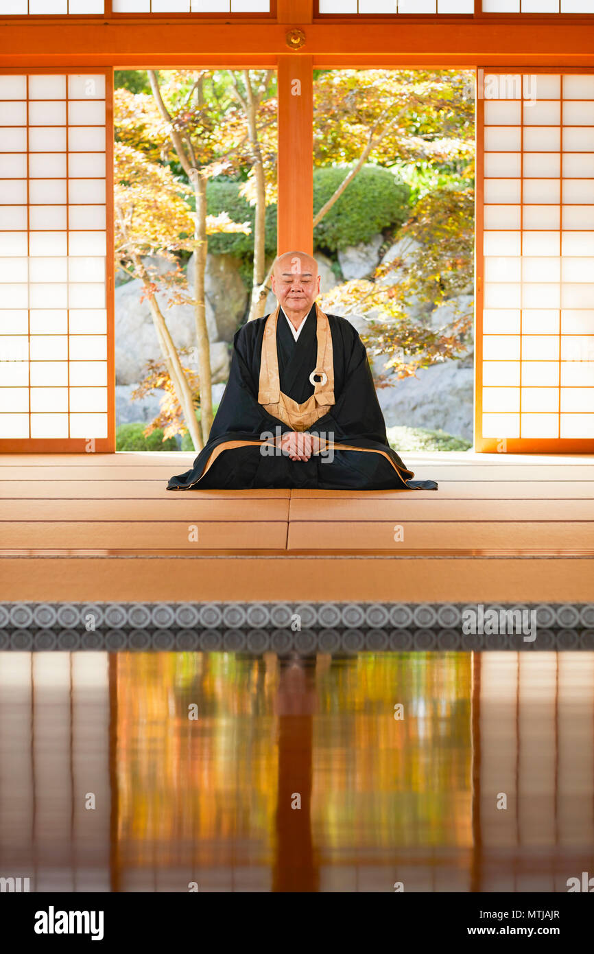 Japanese room straw mat floor hi-res stock photography and images - Alamy