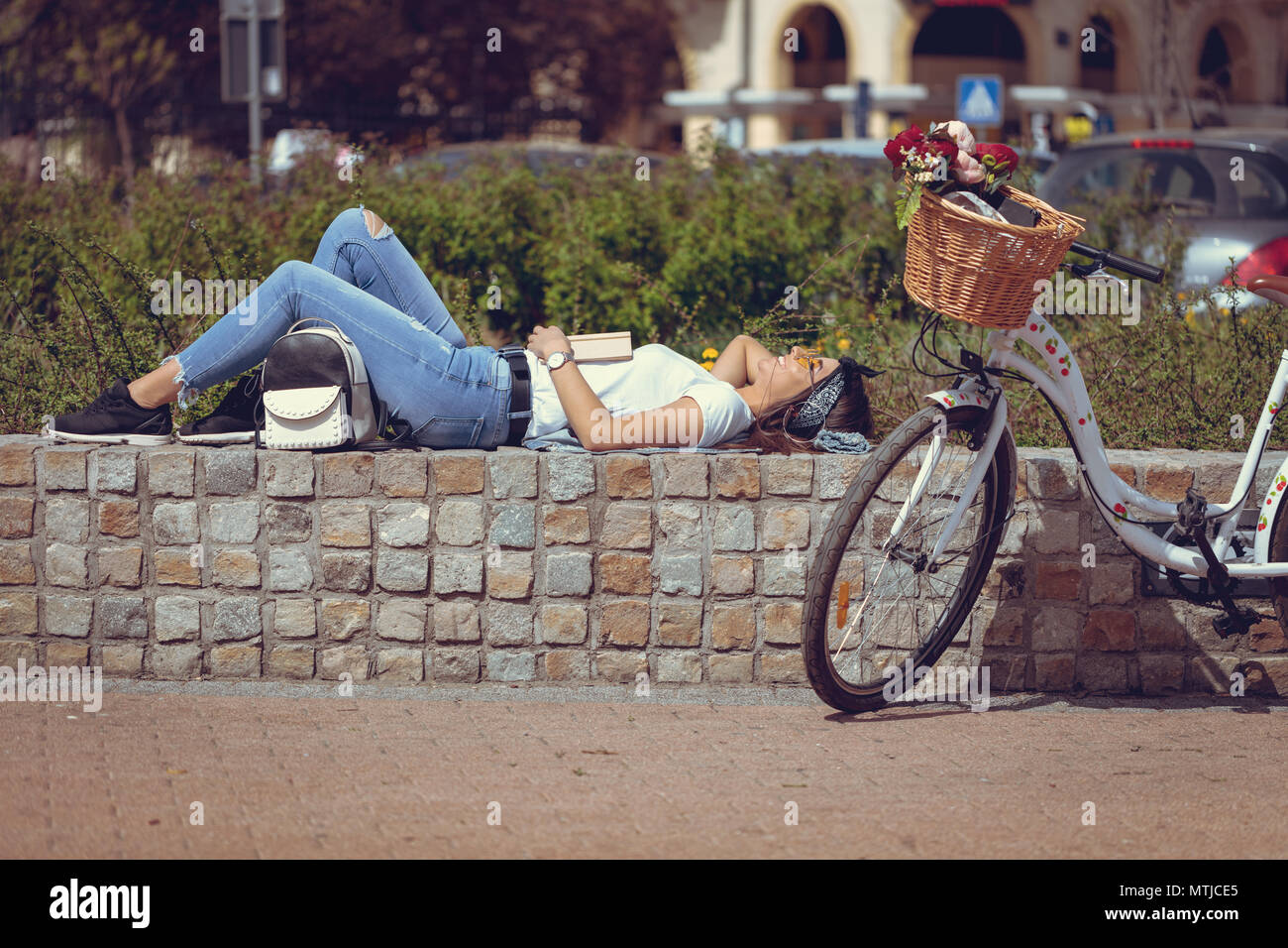 Reposing hi-res stock photography and images - Alamy