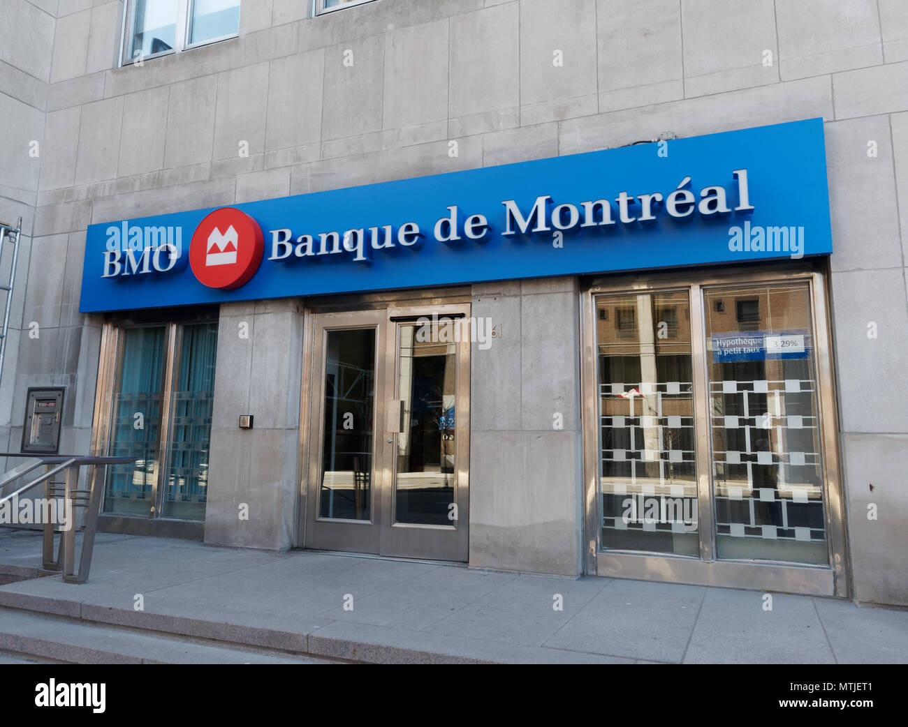 Montreal city logo hi-res stock photography and images - Alamy