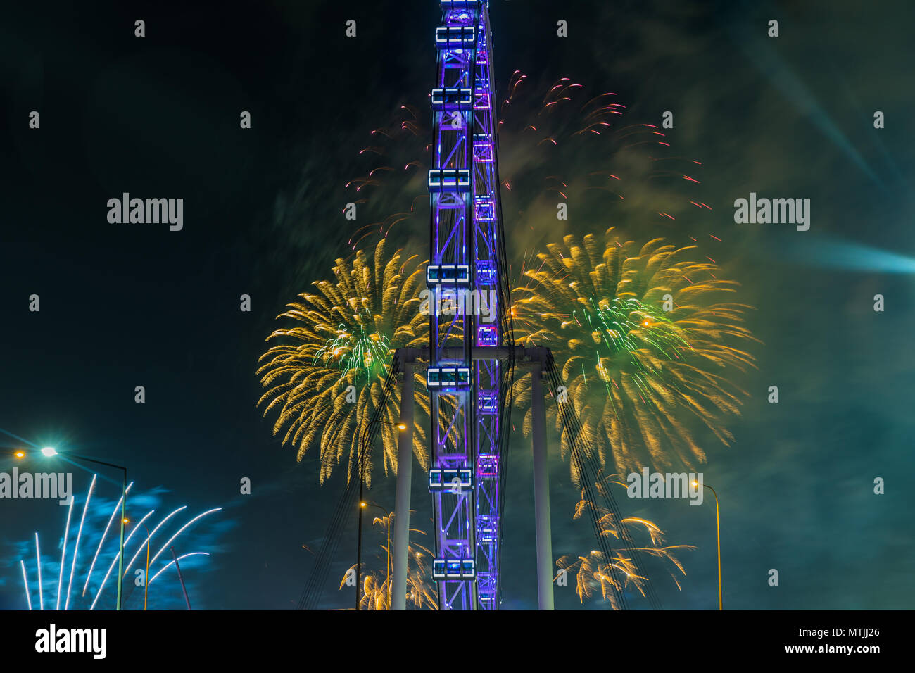 Fireworks celebrating Chinese New year in Singapore after Chingay ...