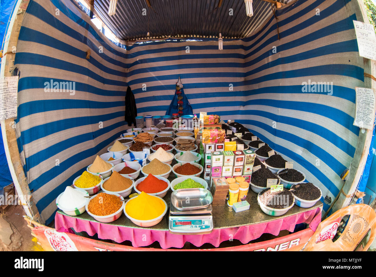 Goa street hi-res stock photography and images - Alamy