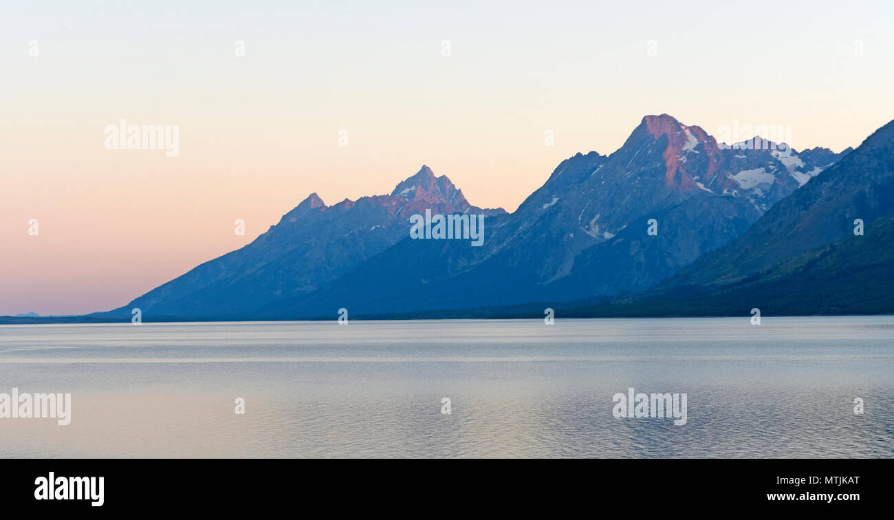 Jackson lake grand tetons hi-res stock photography and images - Alamy