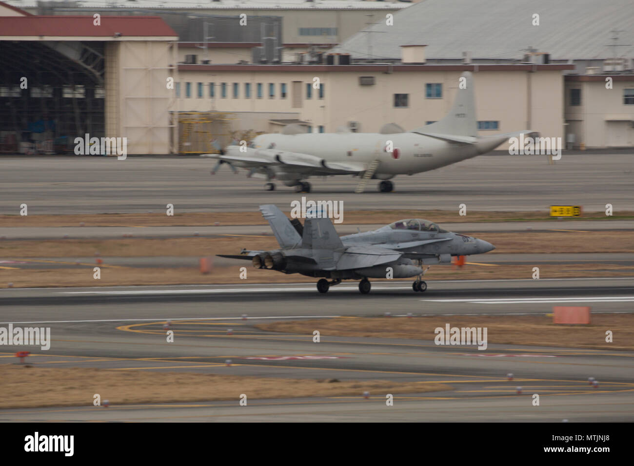 Vmfa aw 225 hi-res stock photography and images - Alamy