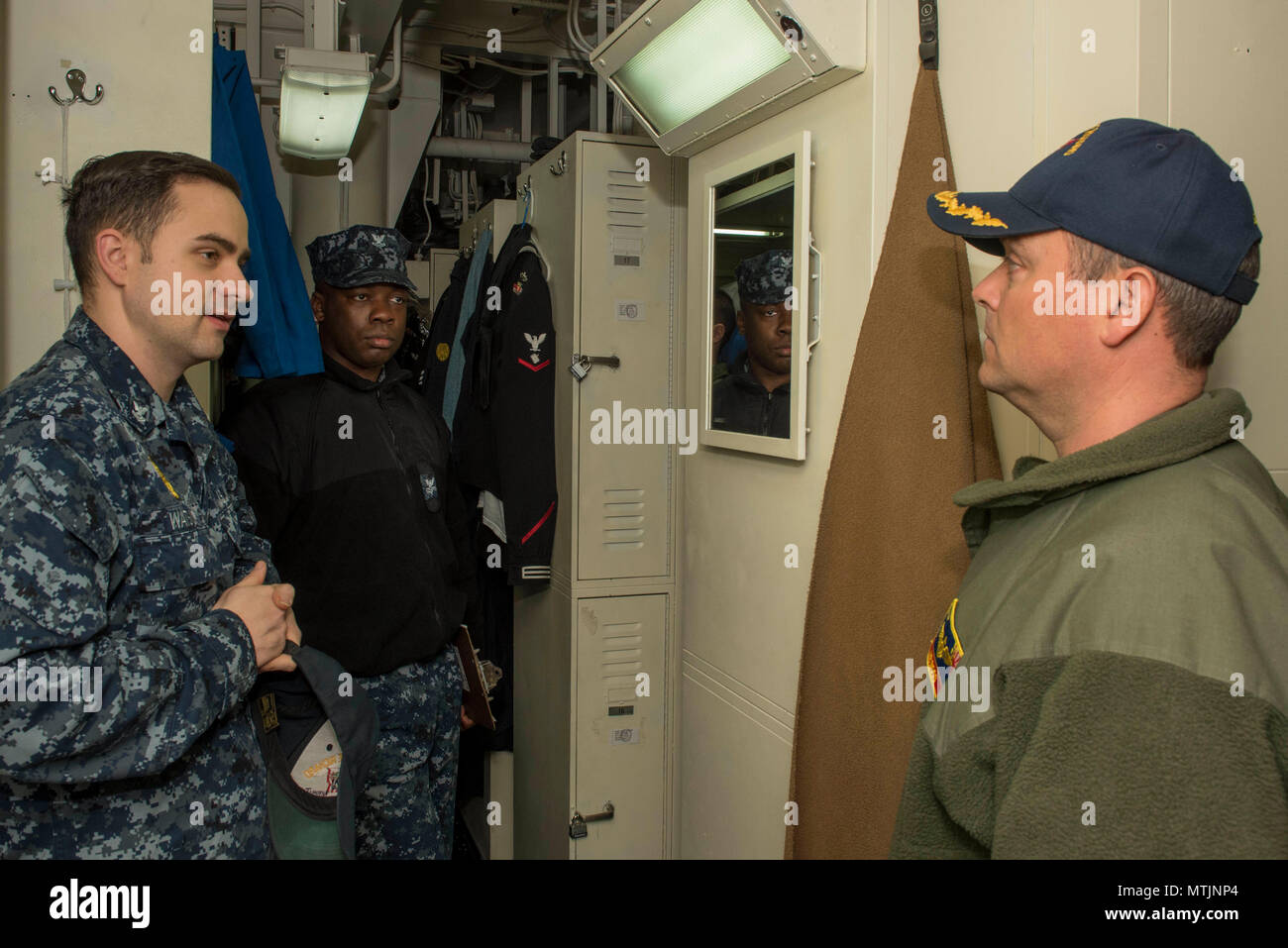 Air conditional hi-res stock photography and images - Alamy